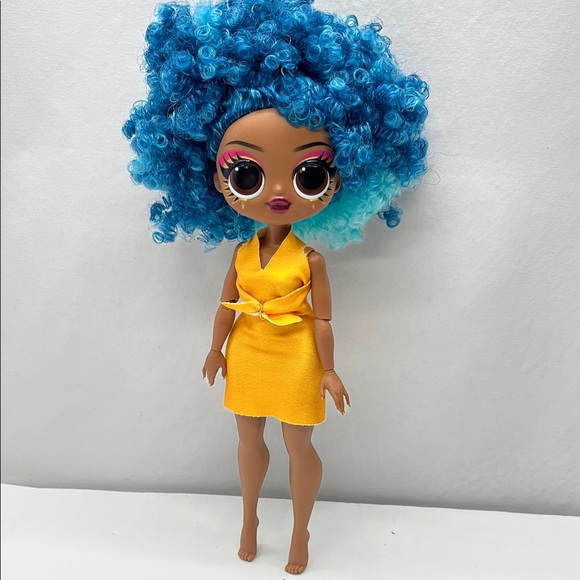 L.O.L. Surprise! | Toys | Lol Surprise Doll With Curly Blue Hair And ...